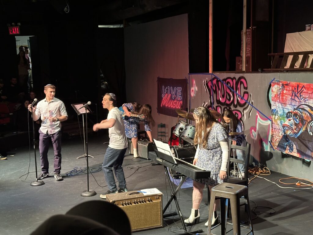 Battle of the Bands: Creating Artistic Spaces - The Commentator
